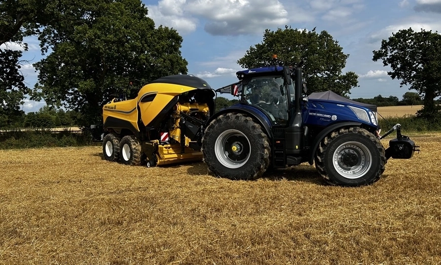 Повече мощност, повече интелигентност с трактори New Holland T7.340 HD ...